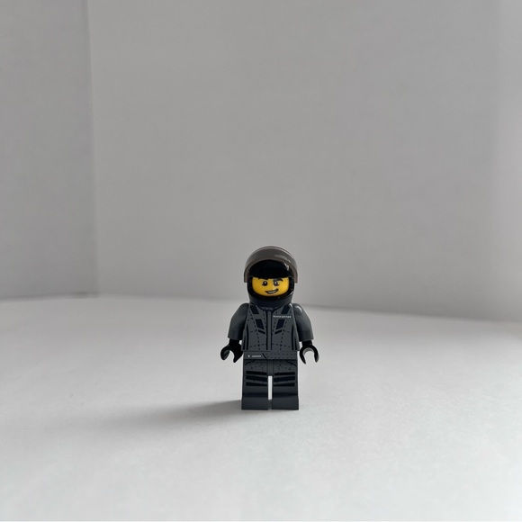 Lego | Other | Lego Speed Champions Koenigsegg Jesko Driver Minifigure ...